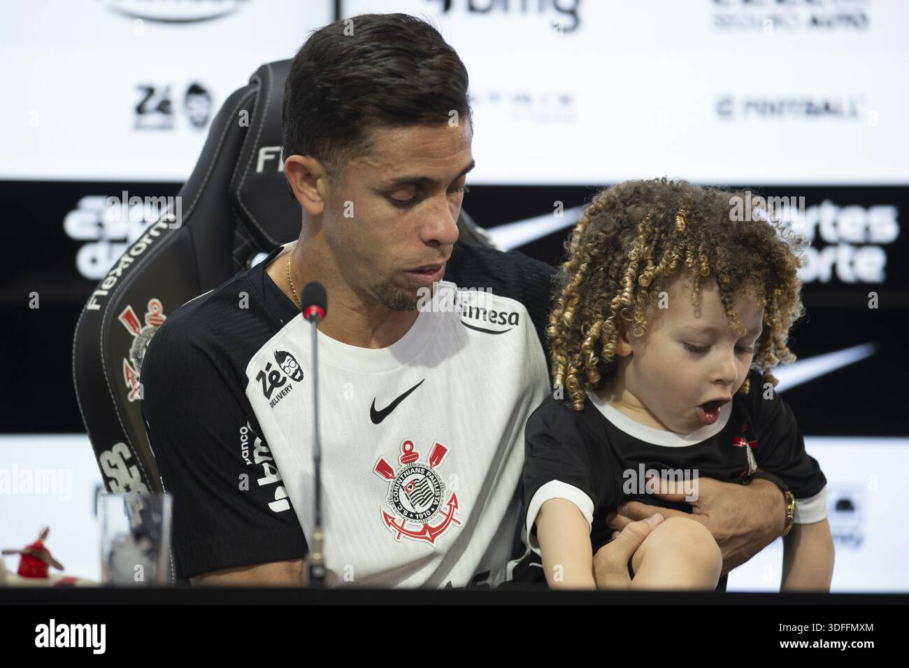 SP - SAO PAULO - 12/01/2026 - CORINTHIANS, GABRIEL PAULISTA ...