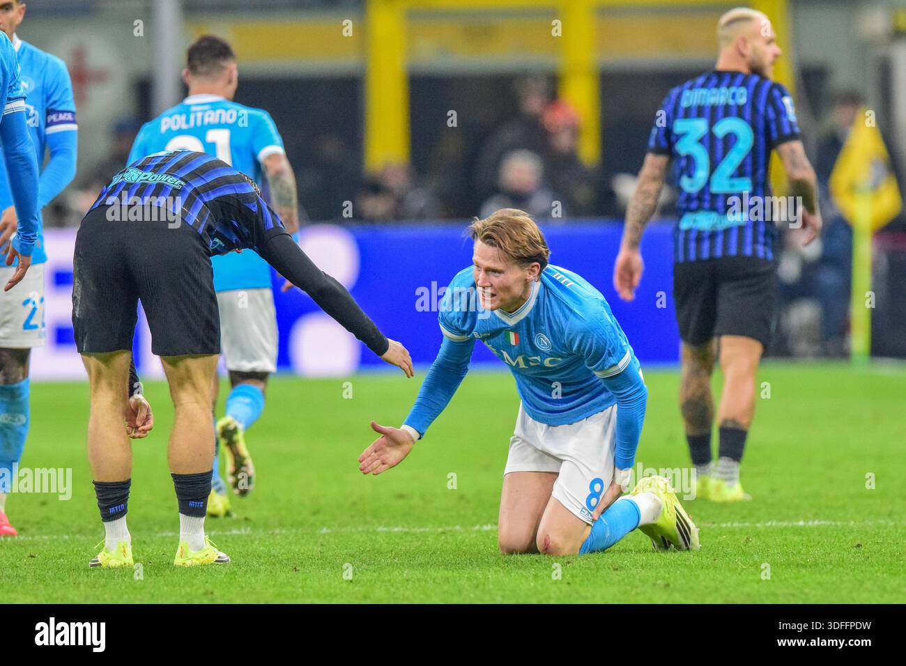 Milano, Italy. 11th, January 2026. Scott McTominay (8) of Napoli and ...