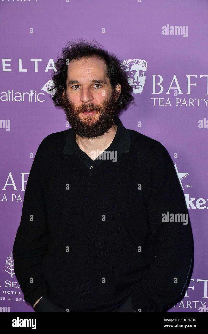 Beverly Hills, United States. 10th Jan, 2026. Josh Safdie attends the ...
