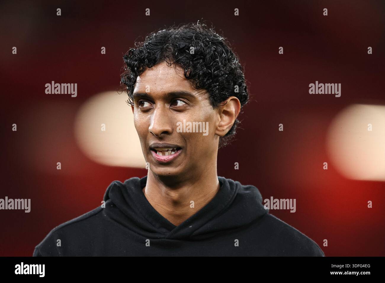 Vimal Yoganathan of Barnsley inspects the pitch prior to kick off for ...