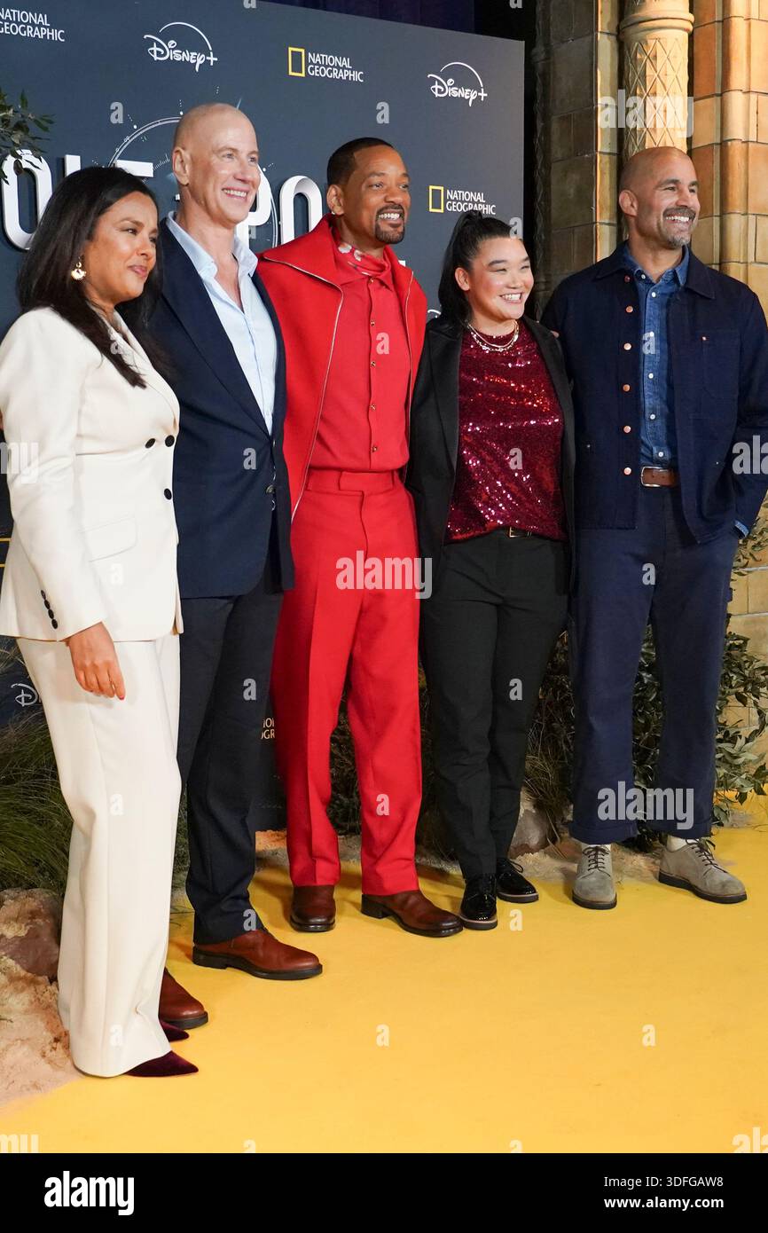 Liz Bonnin, from left, Bryan Fry, Will Smith, Allison Fong, and Richard ...