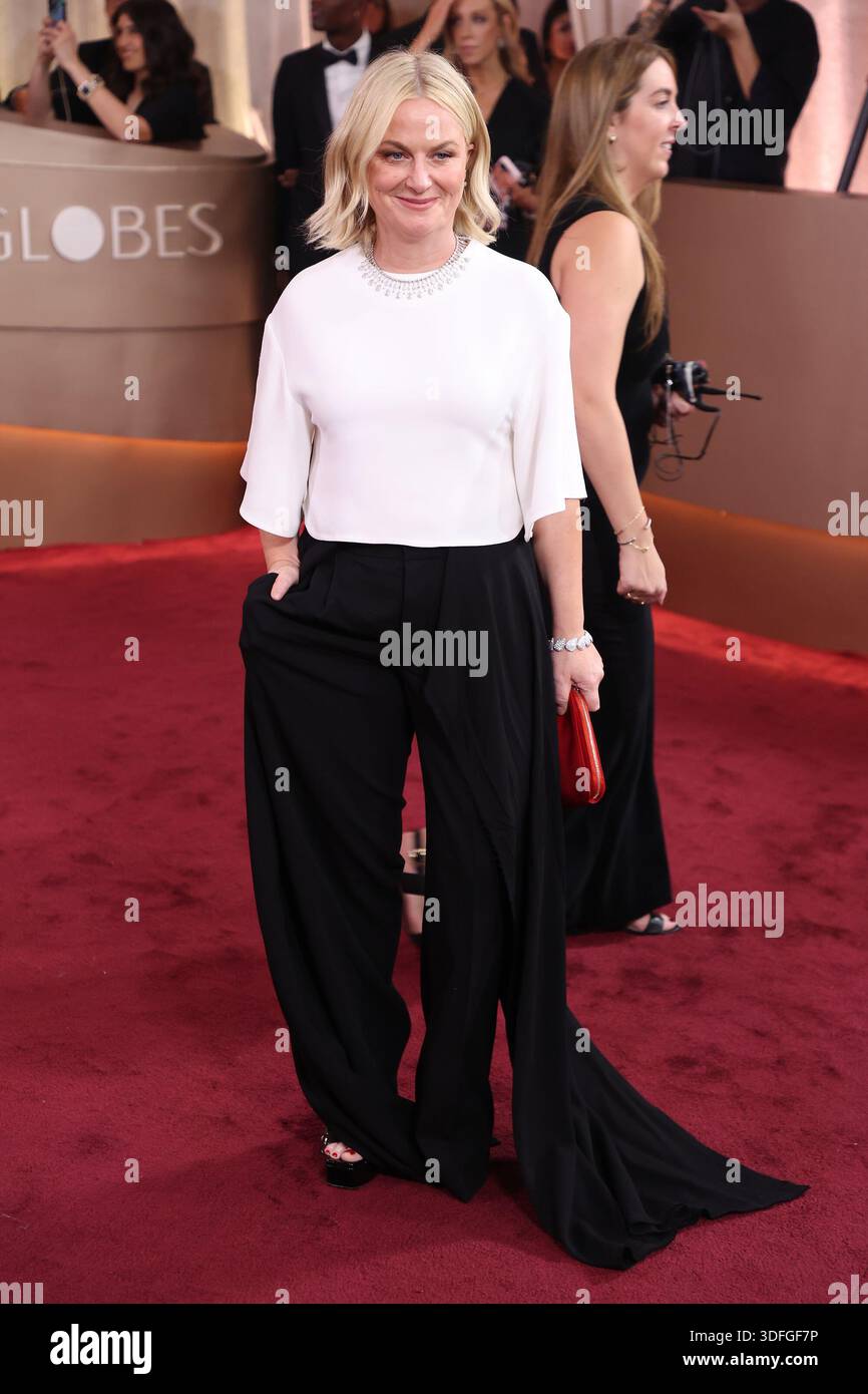 BEVERLY HILLS, CALIFORNIA - JANUARY 11: Amy Poehler at the 83rd Annual ...