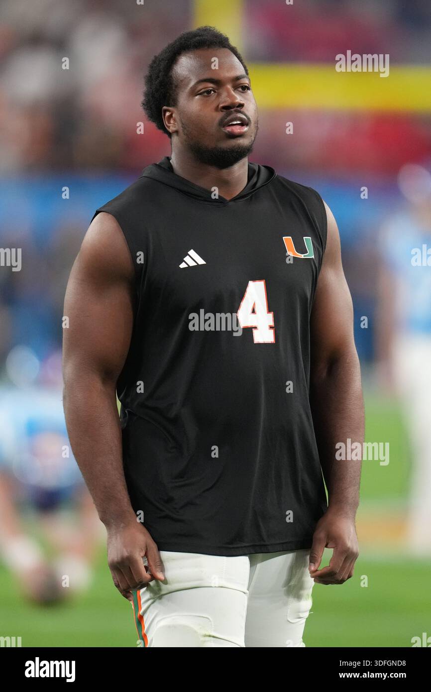 Miami defensive lineman Rueben Bain Jr. (4) prior to the Fiesta Bowl ...