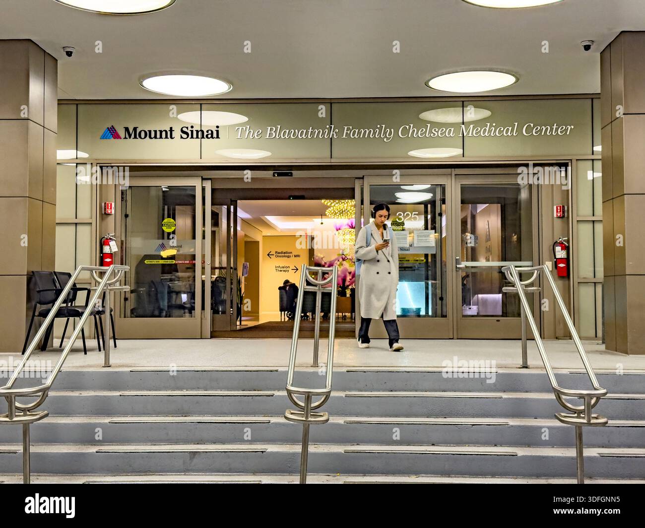 The Blavatnik Family Chelsea Medical Center at Mount Sinai, 325 West ...