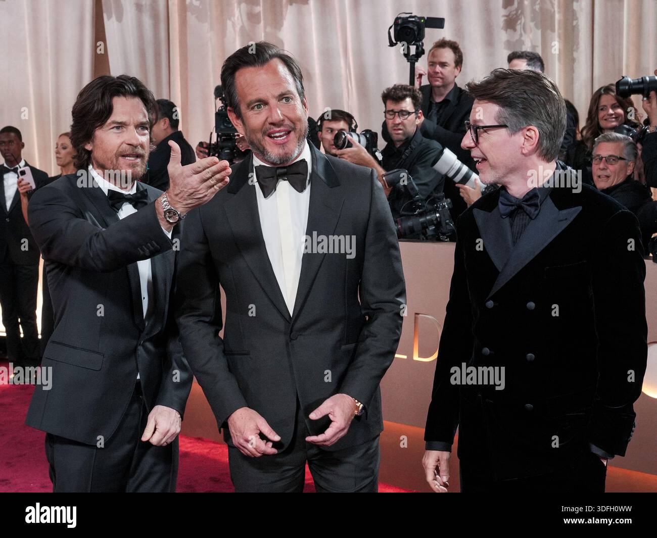 Jason Bateman, Will Arnett and Sean Hayes walking on the red carpet at ...