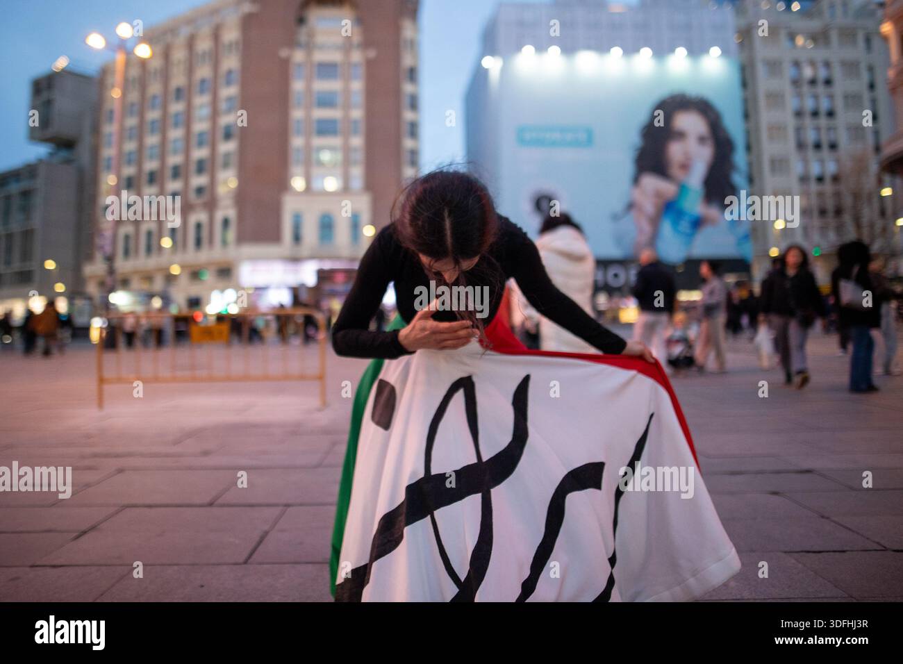 A young woman of Iranian origin dances the traditional "Simurgh Dance ...
