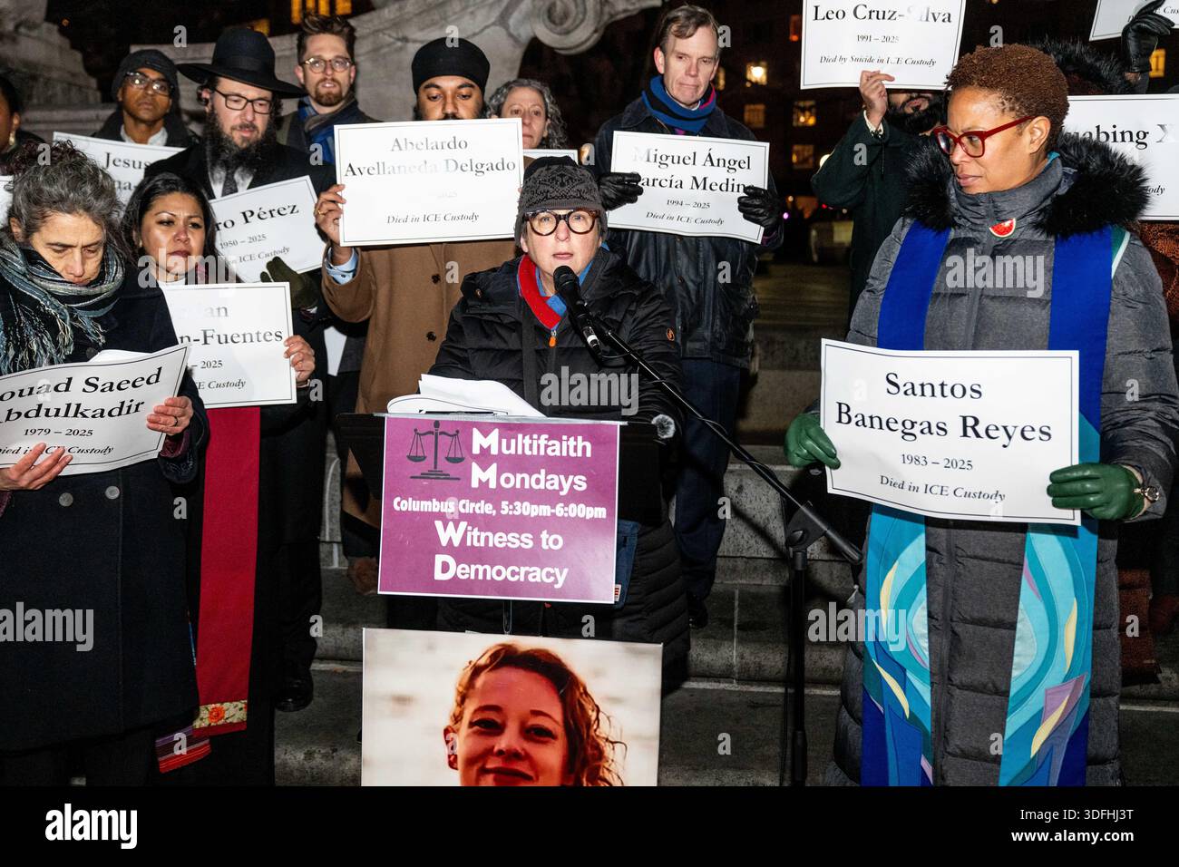Rabbi Sharon Kleinbaum speaking at an Interfaith Memorial Service for ...