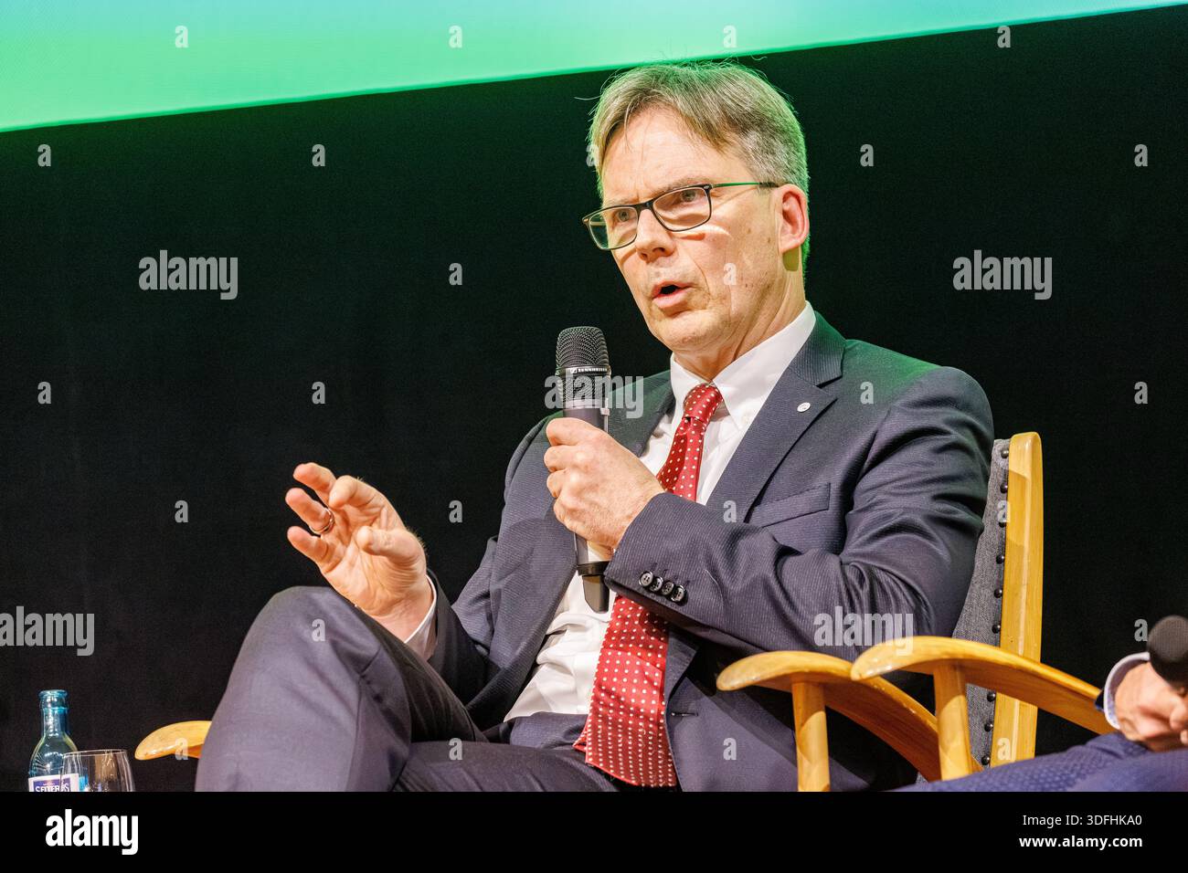12.01.2026. Düsseldorf. 20 Jahre nach seinem Tod würdigen die Johannes ...