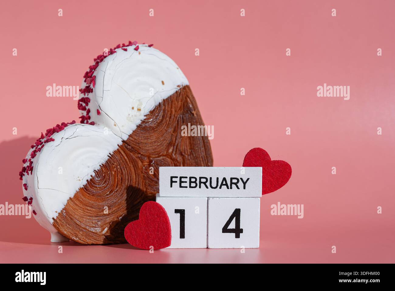 14 FEBRUARY calendar date Valentine's Day holiday Heart shaped white ...