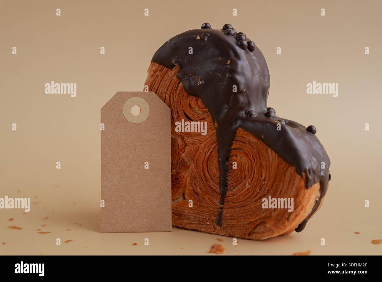 Empty paper note template mock up Heart shaped dark chocolate croissant ...