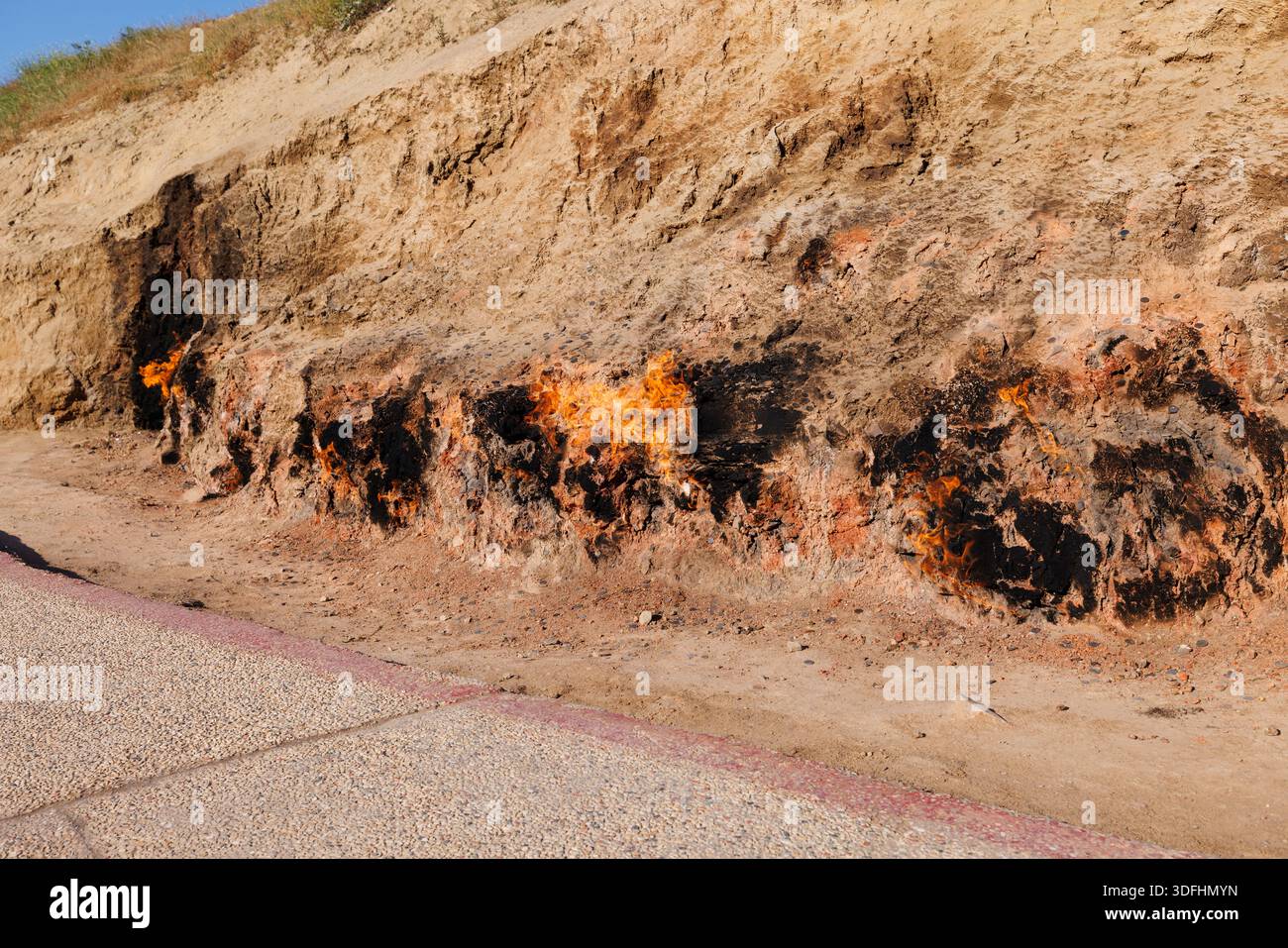 Flames burn from the side of the mountain at Yanardag (Burning Mountain ...