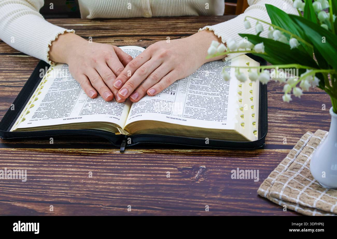 Prayer and Bible Study at Wooden Table with Coffee and Flowers Stock ...