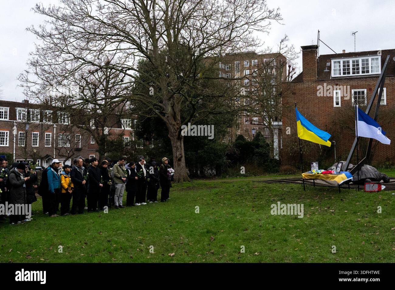 Hundreds attended the memorial service for the two sacrificed volunteer ...
