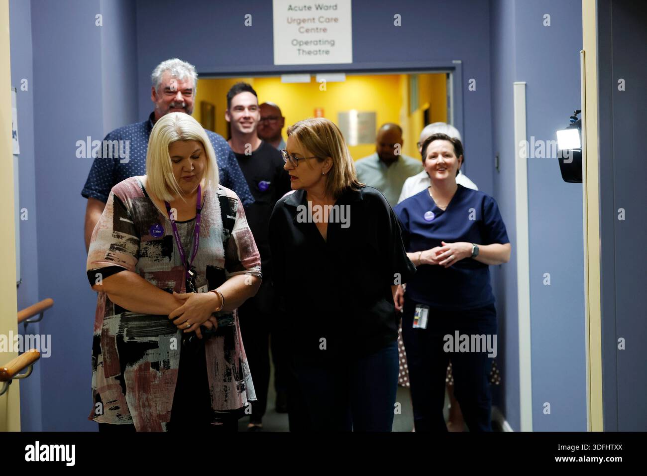 Victorian Premier Jacinta Allan tours the Alexandra District Health ...