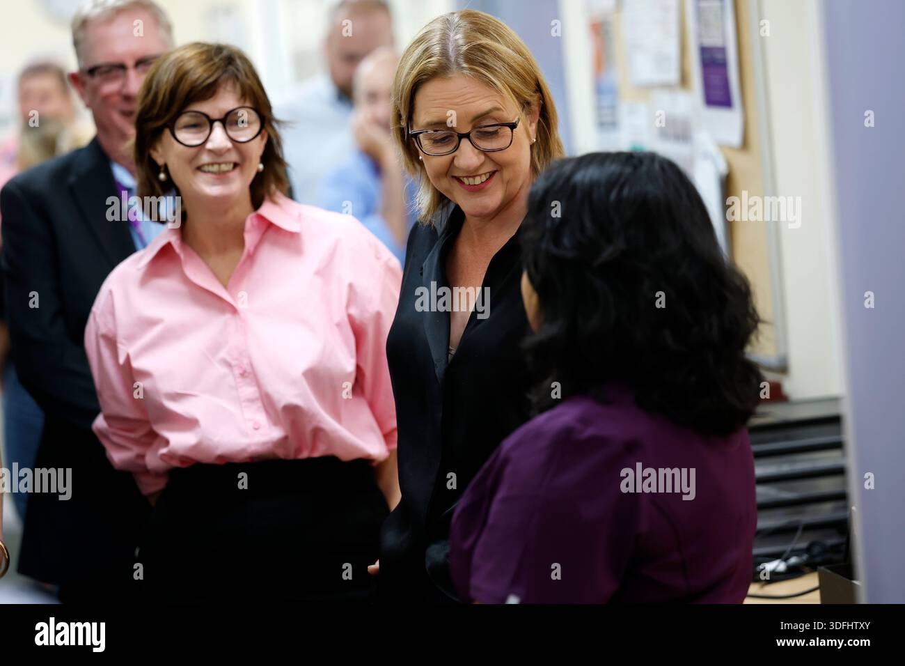 Victorian Health Minister Mary-Anne-Thomas (L) and Victorian Premier ...