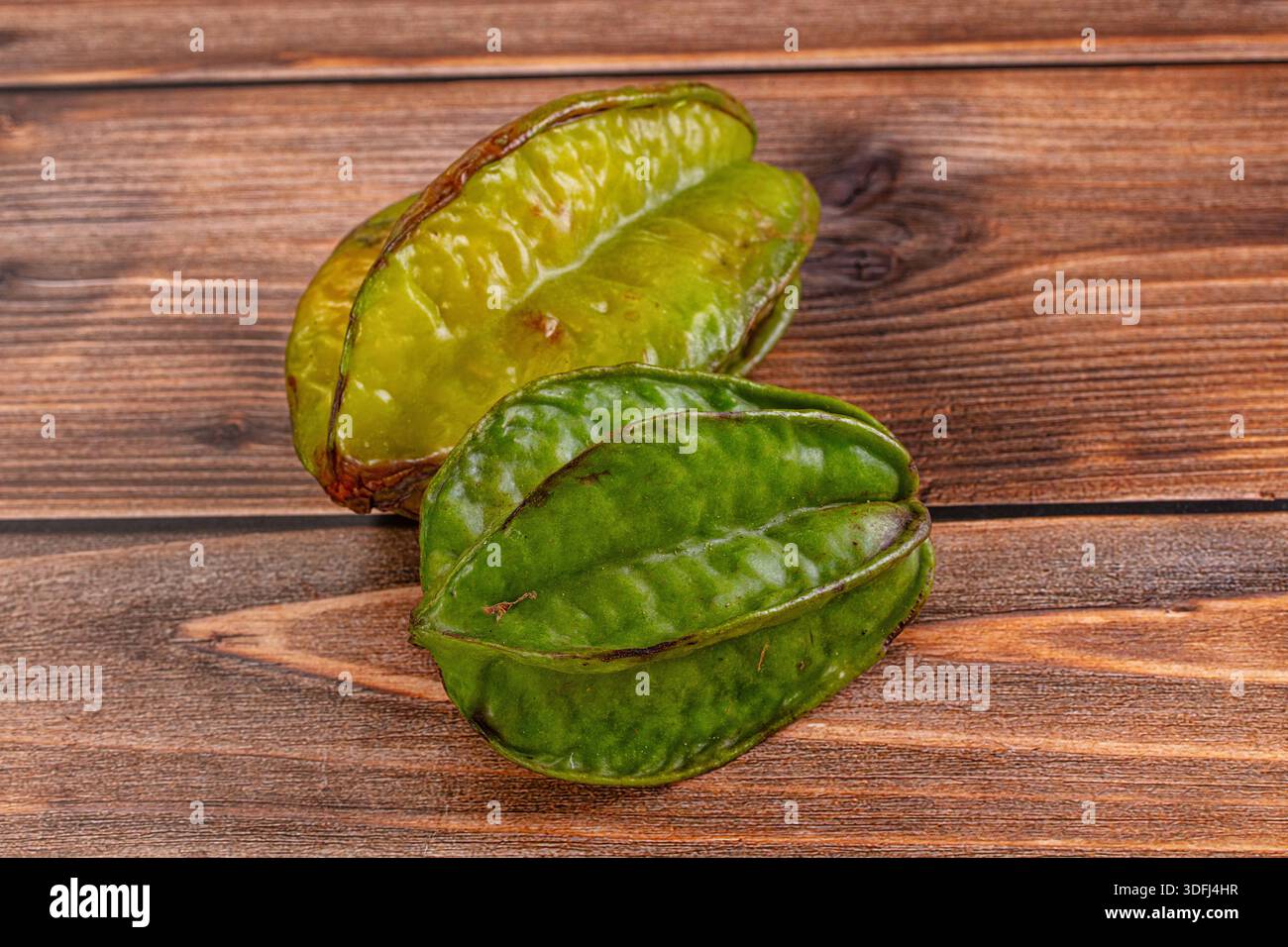 Sweet juicy tropical carambola star fruit Stock Photo - Alamy