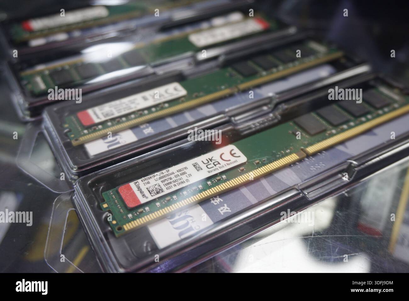 Hangzhou, China. 13th Jan, 2026. HANGZHOU, CHINA - JANUARY 13, 2026 ...