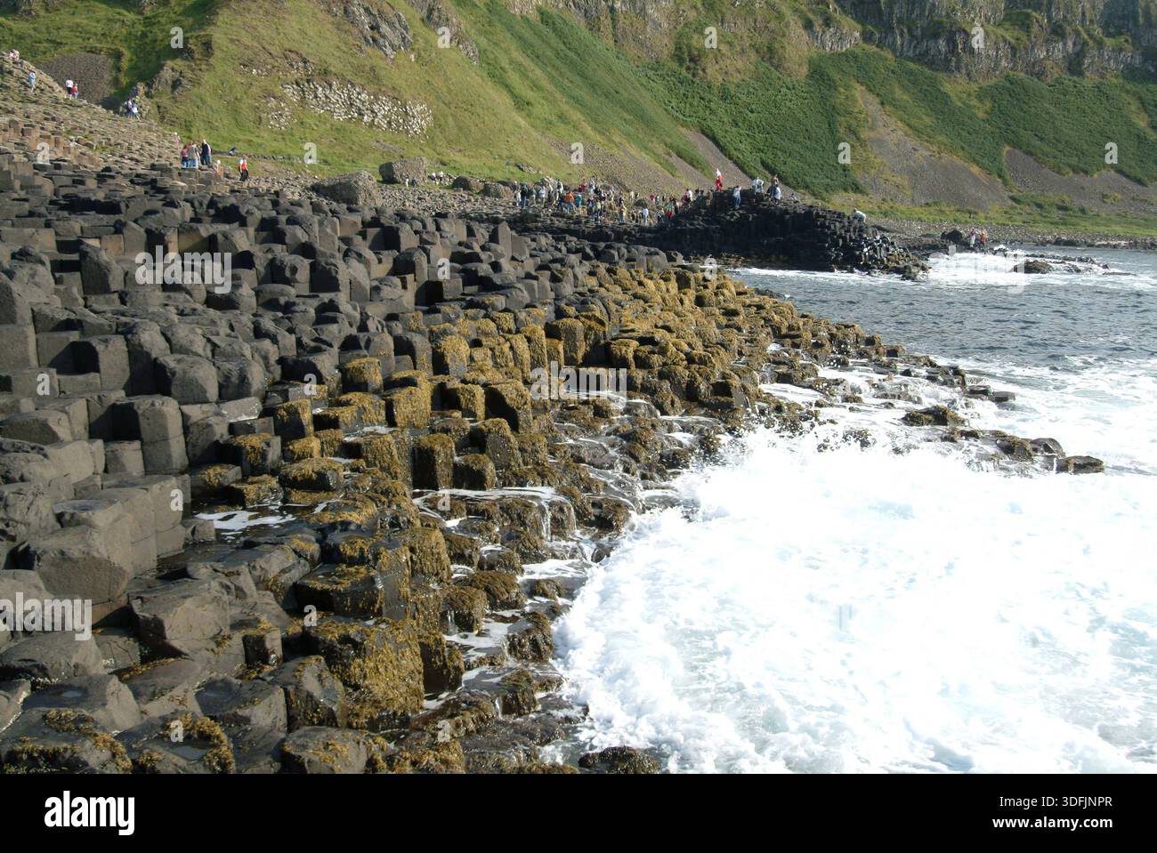 Giant's Causeway, 40,000 interlocking basalt columns, ancient volcanic ...