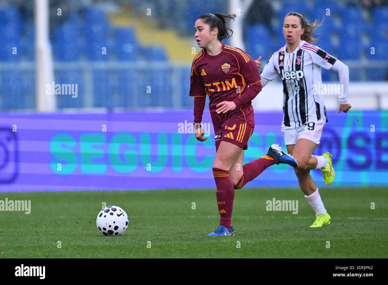 Giulia Dragoni of A.S. Roma Femminile is in action during the Women's ...