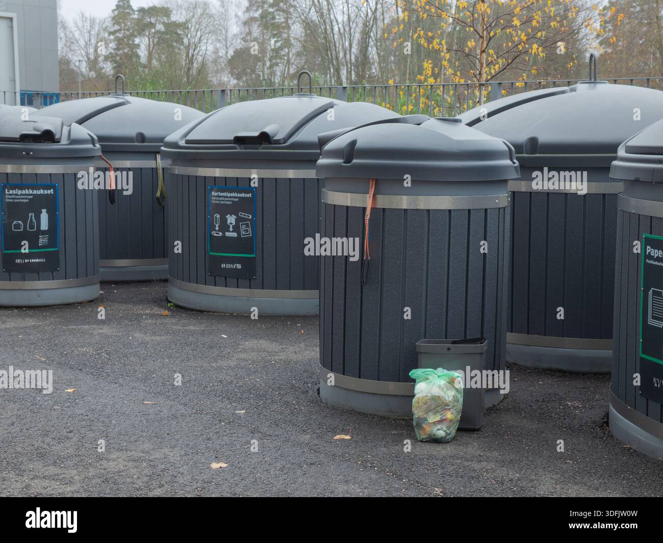 Waste management system line hi-res stock photography and images - Alamy