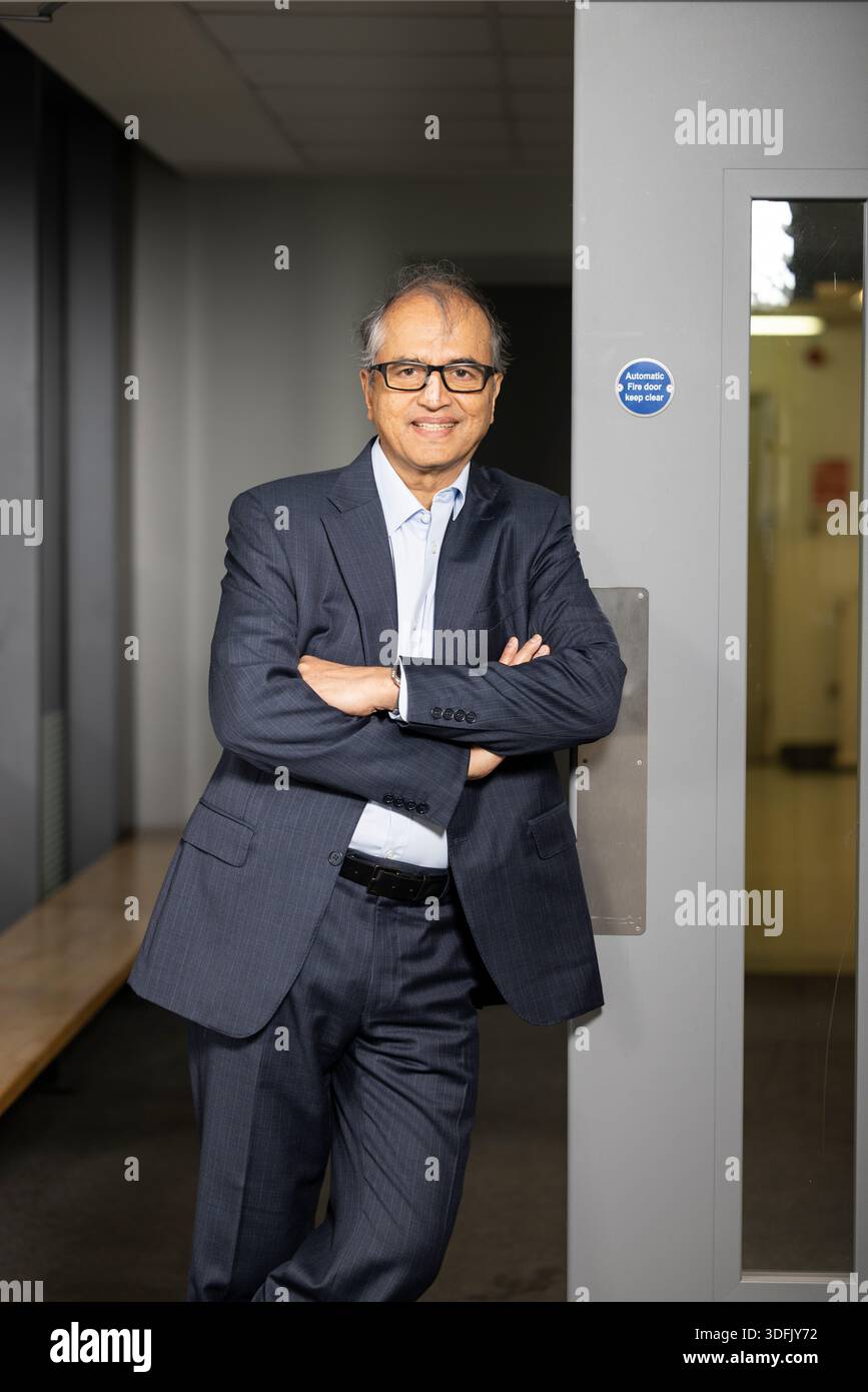 Dr Devi Shetty billionaire cardiovascular surgeon is bringing AI tech ...
