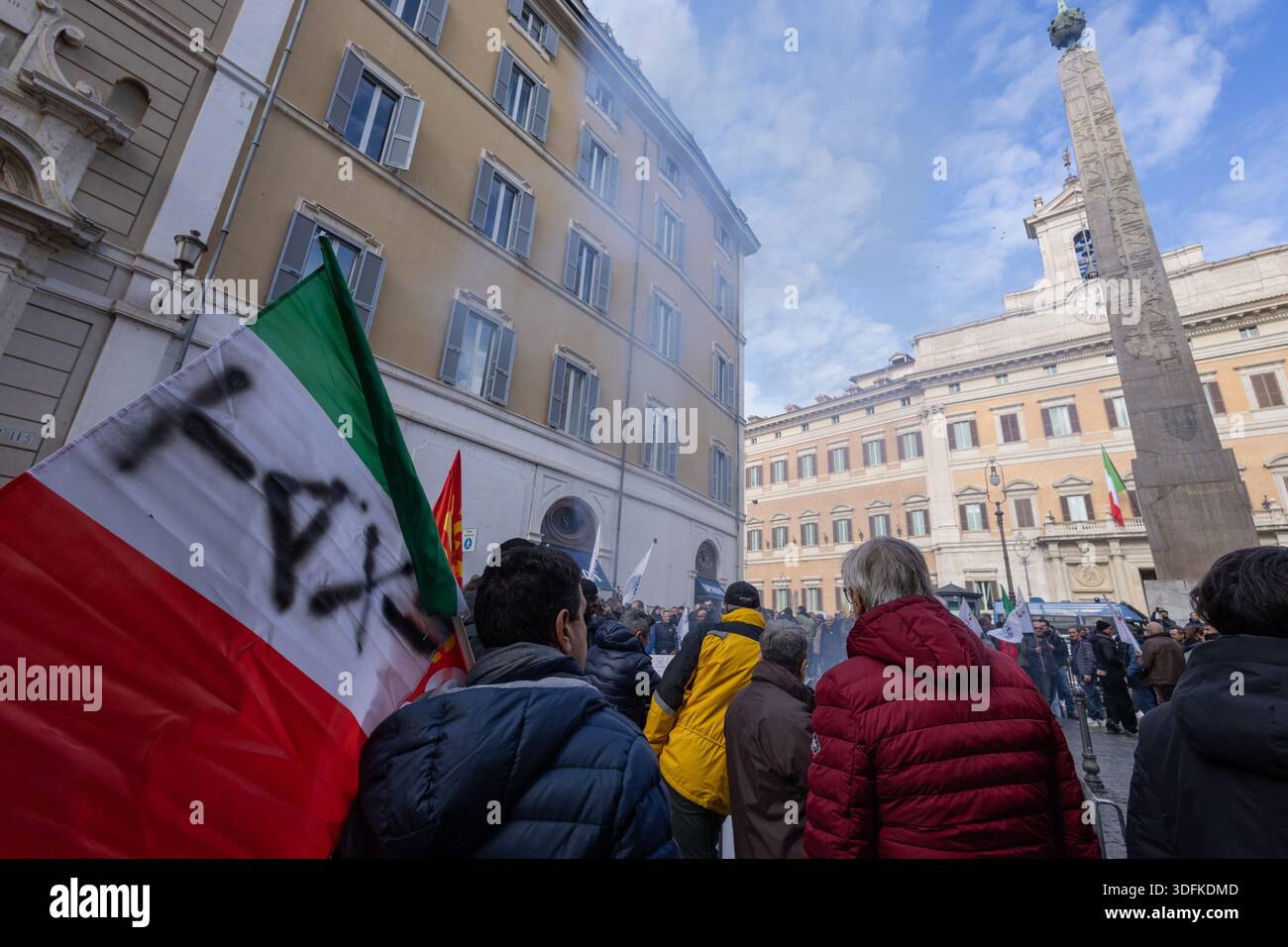 Demonstration in Rome on the occasion of the national taxi drivers ...