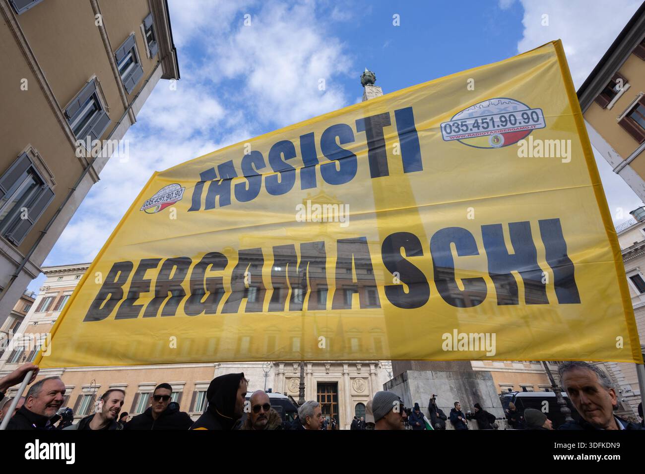 Demonstration in Rome on the occasion of the national taxi drivers ...