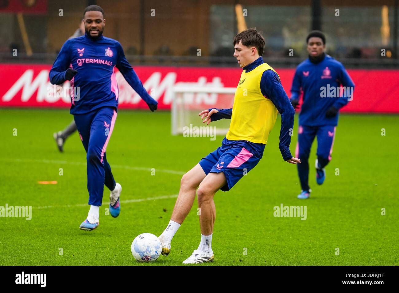 Rotterdam - Leo Sauer of Feyenoord during the training of Feyenoord at ...