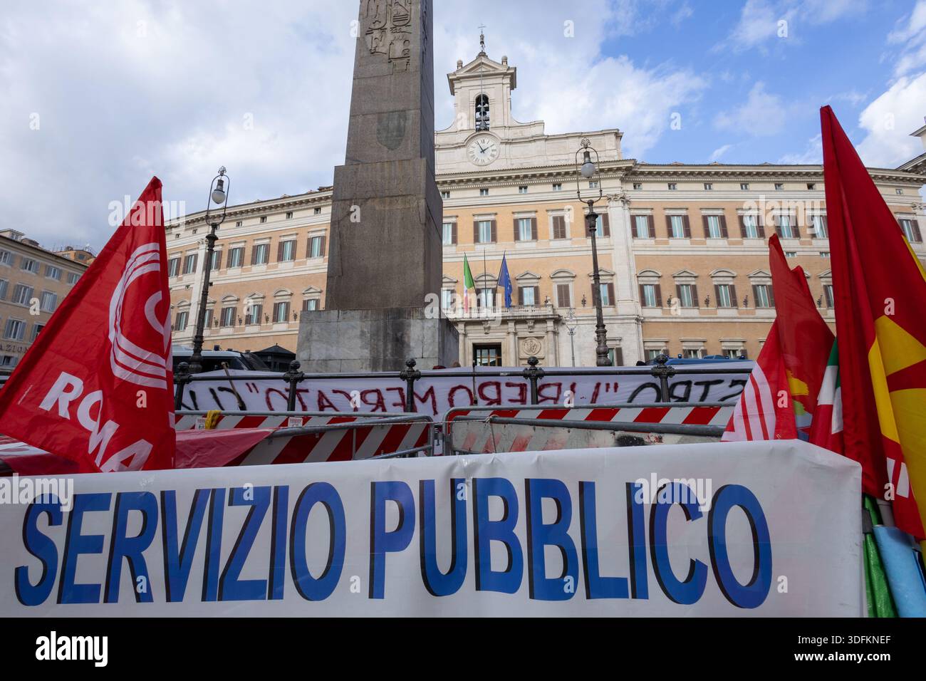 Demonstration in Rome on the occasion of the national taxi drivers ...