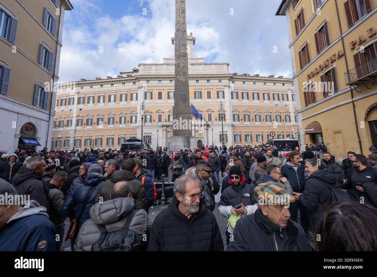 Demonstration in Rome on the occasion of the national taxi drivers ...