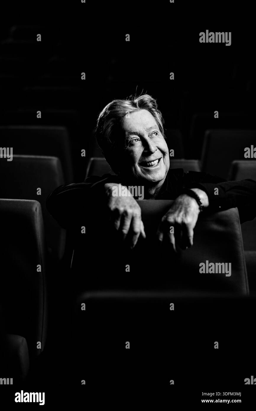 Tom cornelisse lumen Black and White Stock Photos & Images - Alamy