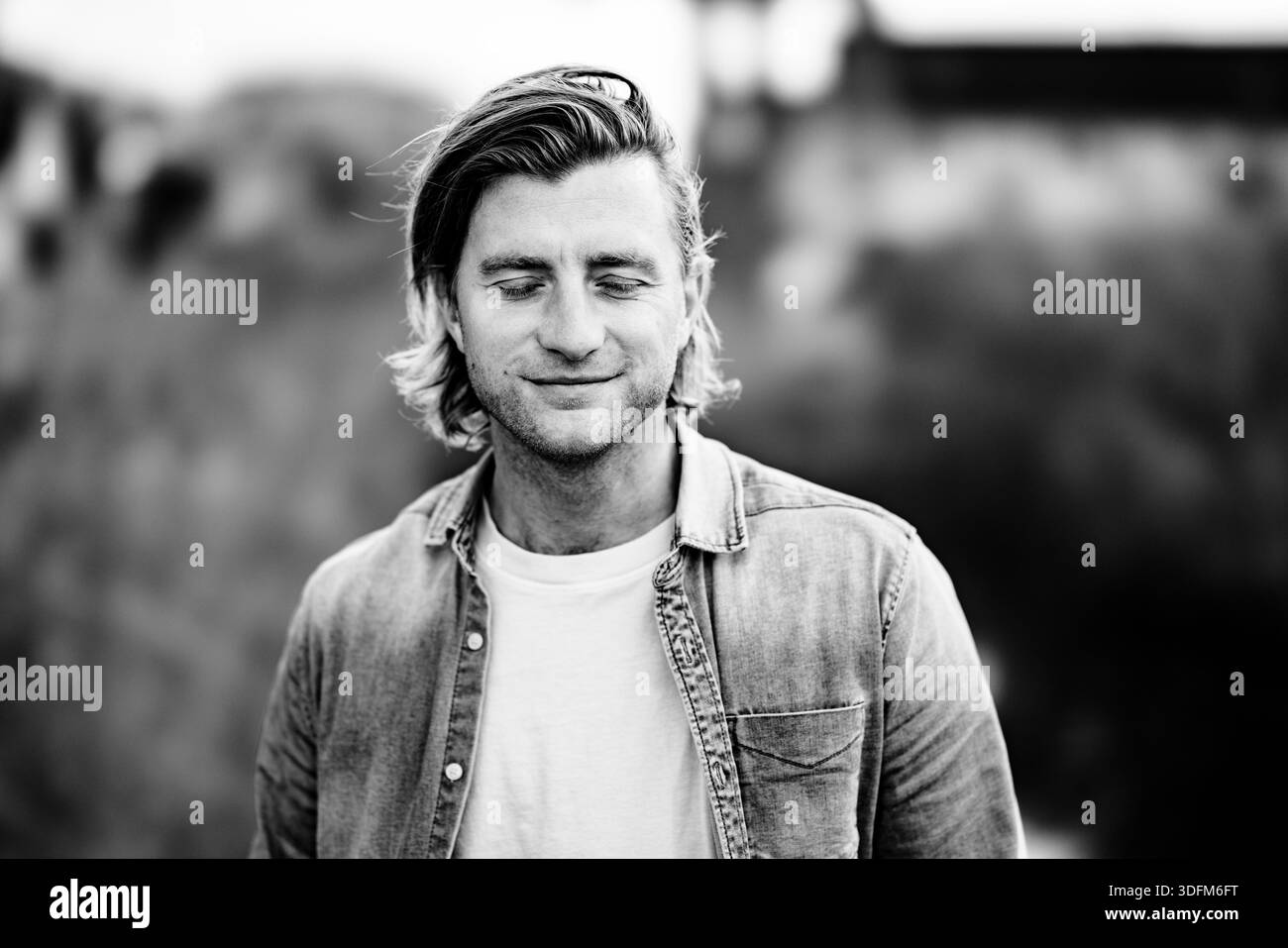 Tom cornelisse lumen Black and White Stock Photos & Images - Alamy