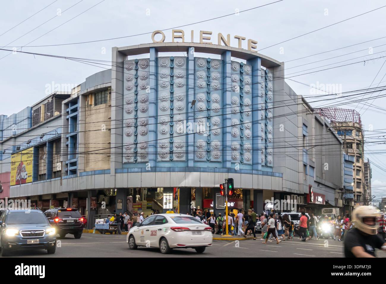 Cine filipino hi-res stock photography and images - Alamy