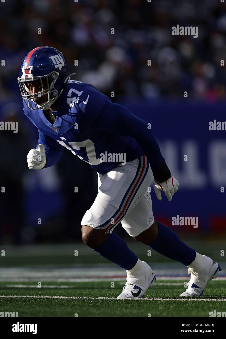 New York Giants linebacker Neville Hewitt (47) during an NFL football ...