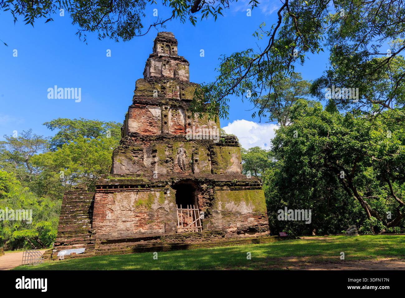 Ancient Ruins of Polonnaruwa, Sri Lanka – Historic Stone Buildings of ...