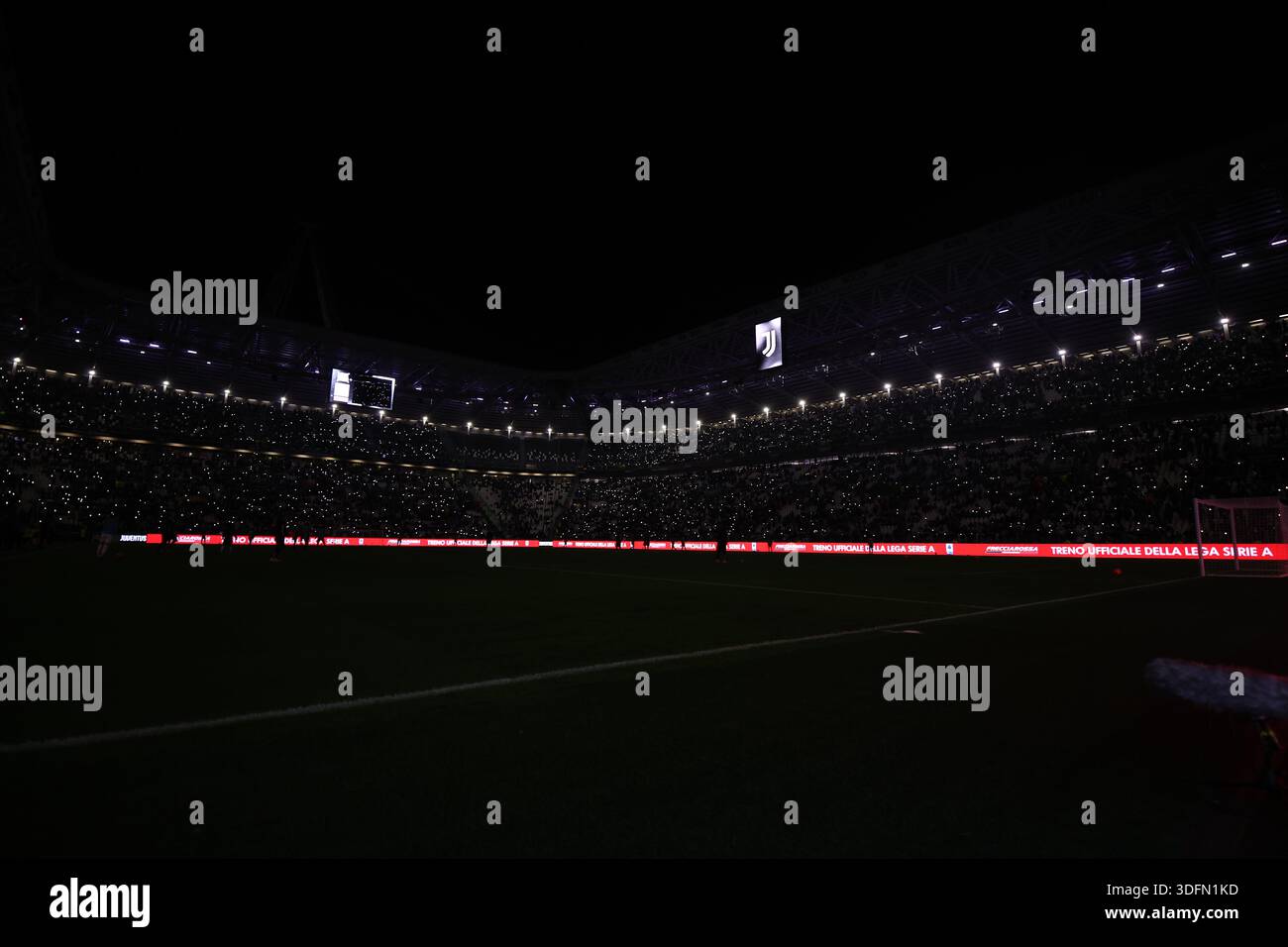 General view inside the Allianz Stadium during the Serie A football ...