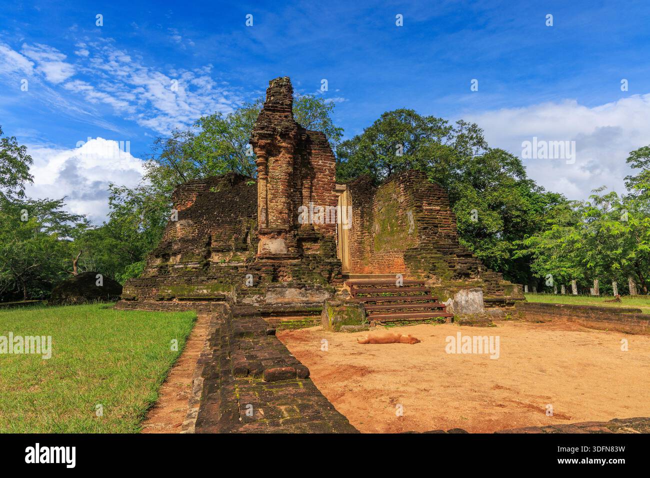 Ancient Ruins of Polonnaruwa, Sri Lanka – Historic Stone Buildings of ...