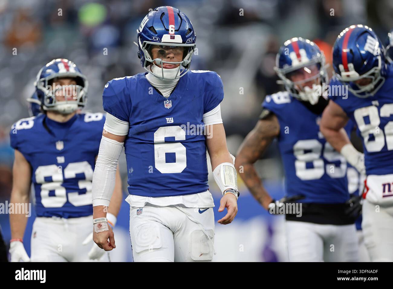 New York Giants quarterback Jaxson Dart (6) reacts during an NFL ...