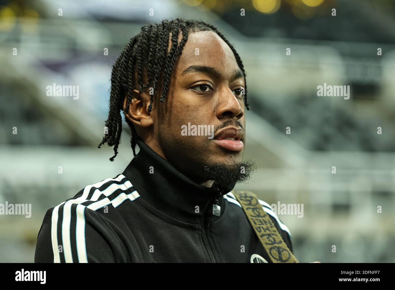 Anthony Elanga of Newcastle Untied arrives during the Carabao Cup Semi ...