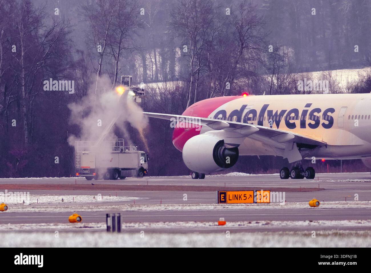 RECORD DATE NOT STATED HB-IHA Edelweiss Airbus A350-900 - Aviation ...