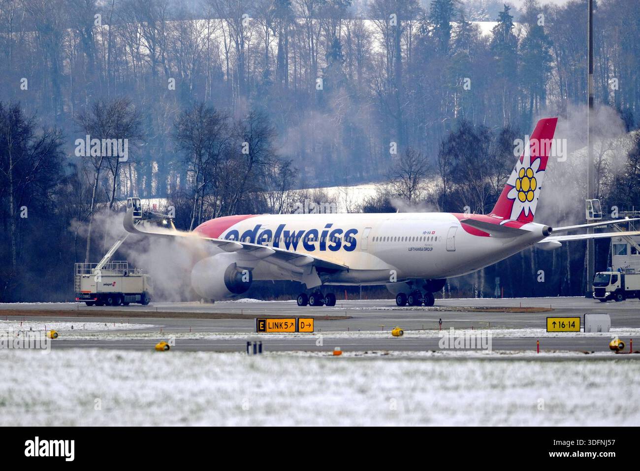 RECORD DATE NOT STATED HB-IHA Edelweiss Airbus A350-900 - Aviation ...