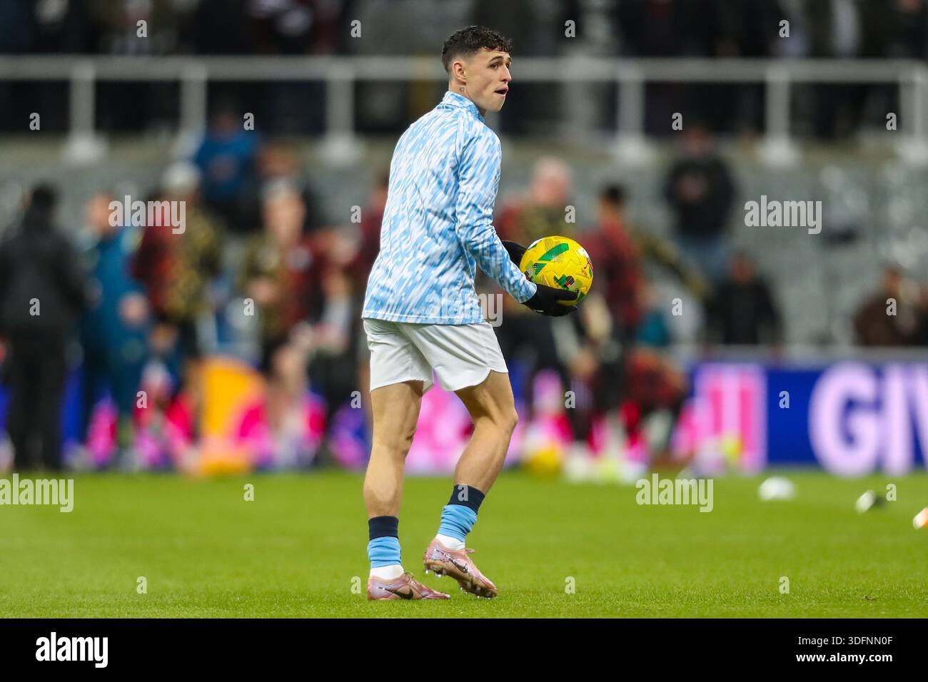 Phil Foden Of Manchester City warms up during the Newcastle United v ...