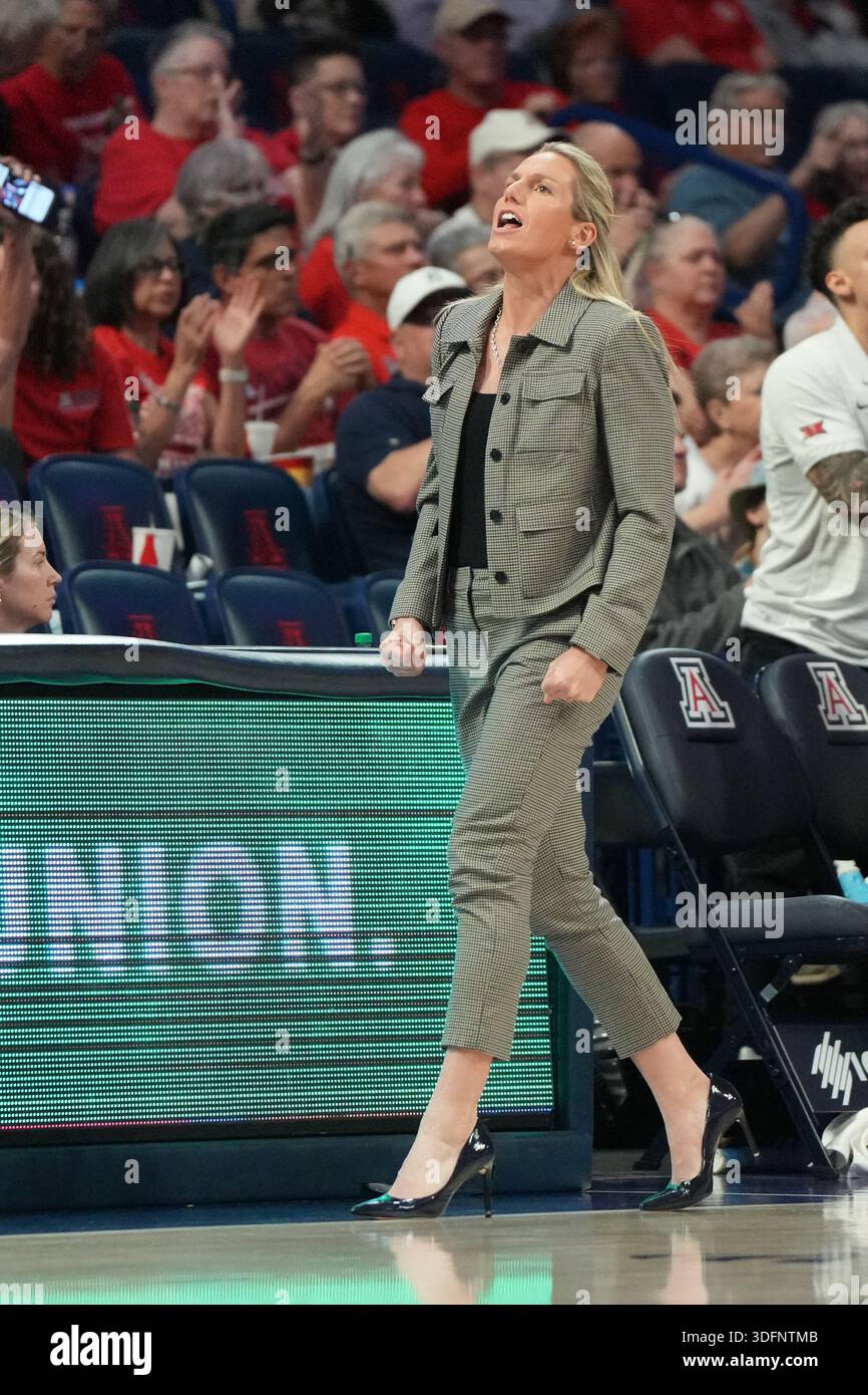 Arizona head coach Becky Burke during an NCAA basketball game against ...