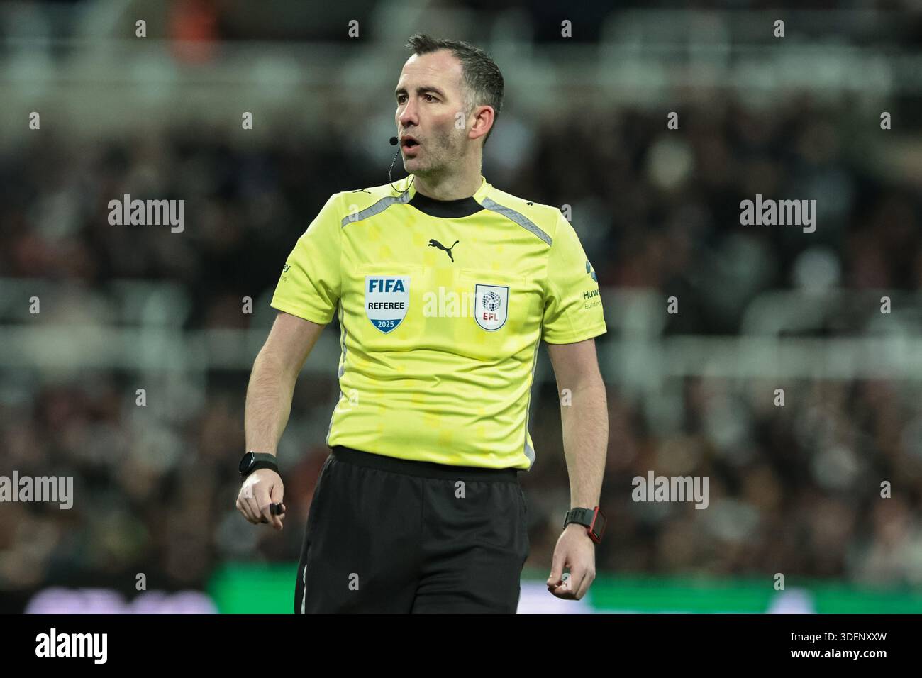 Referee Chris Kavanagh during the Carabao Cup Semi-finals First Leg ...