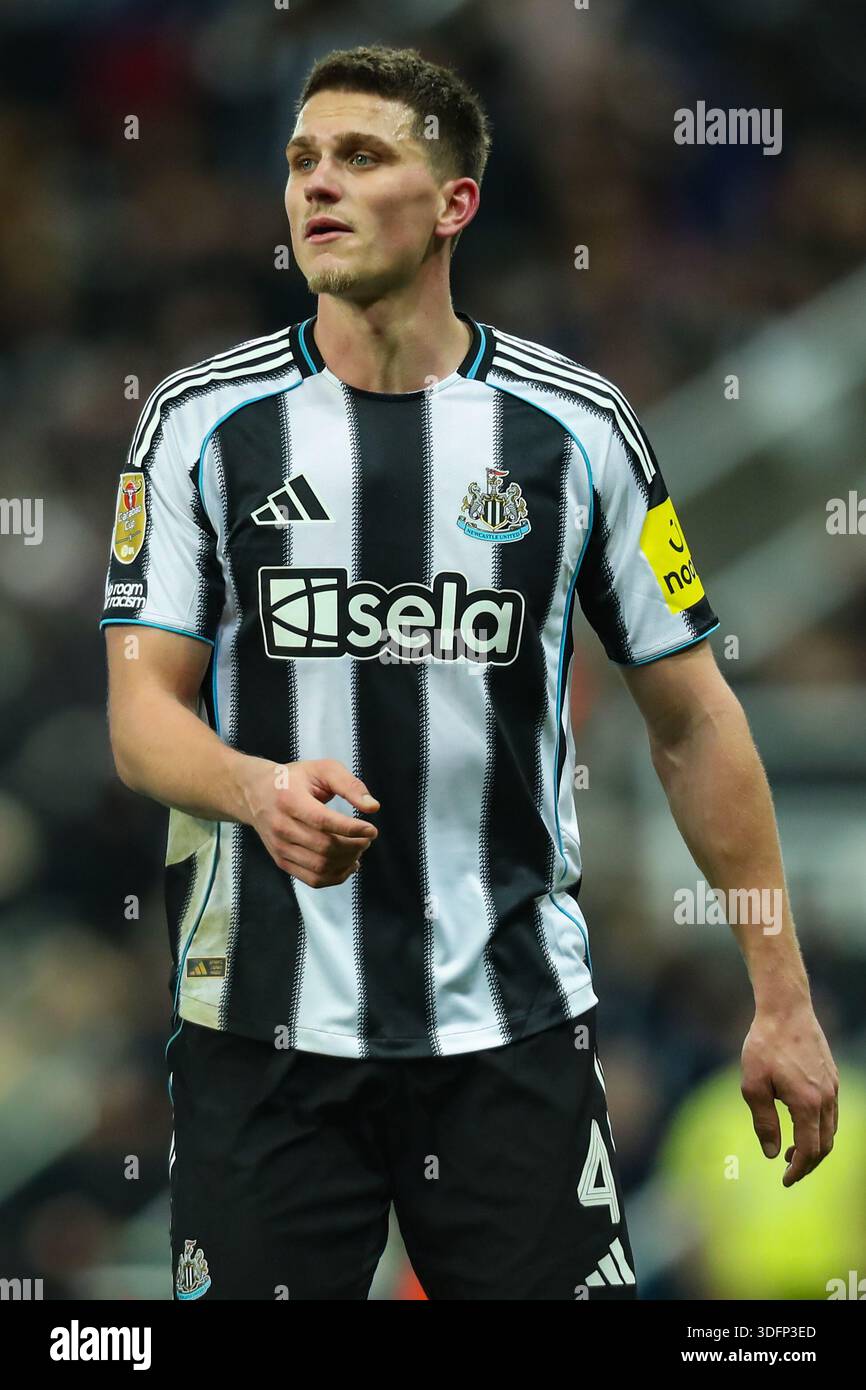 Sven Botman Of Newcastle United during the Newcastle United v ...