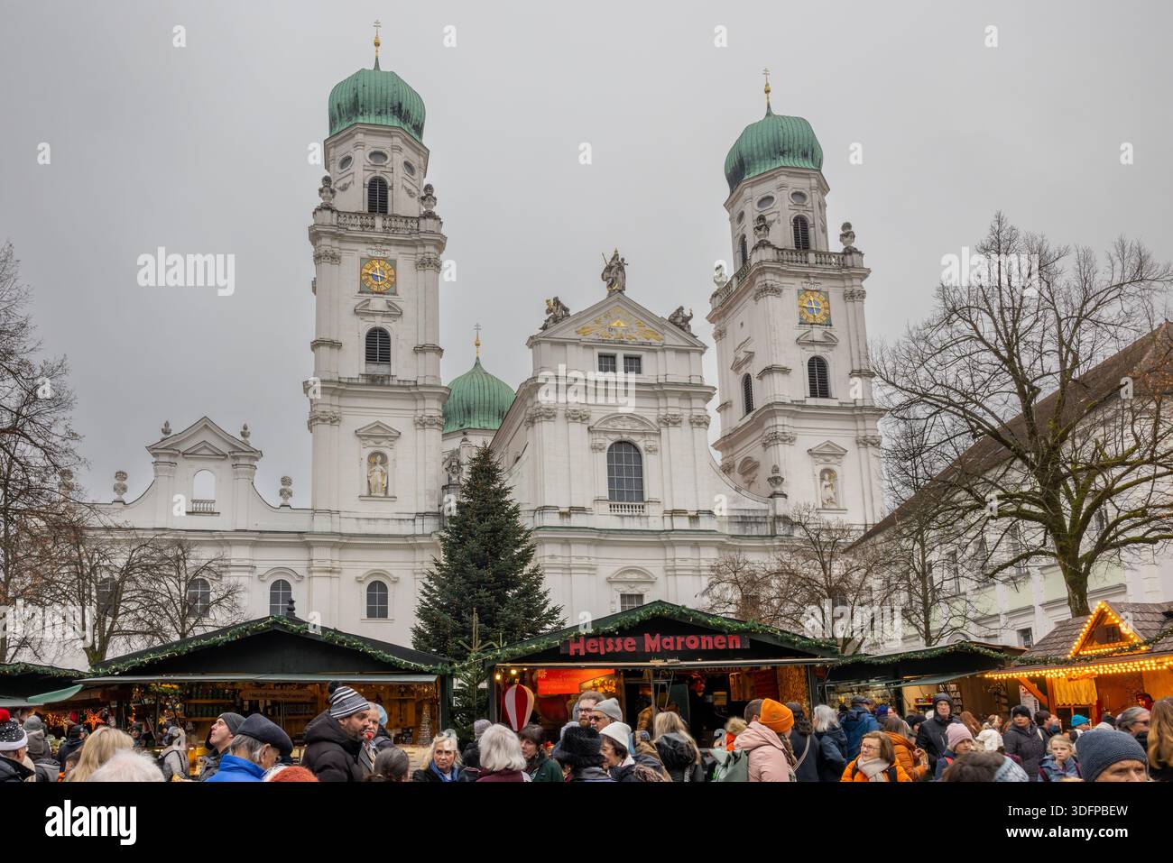 Christkindlmarkt passau hi-res stock photography and images - Alamy