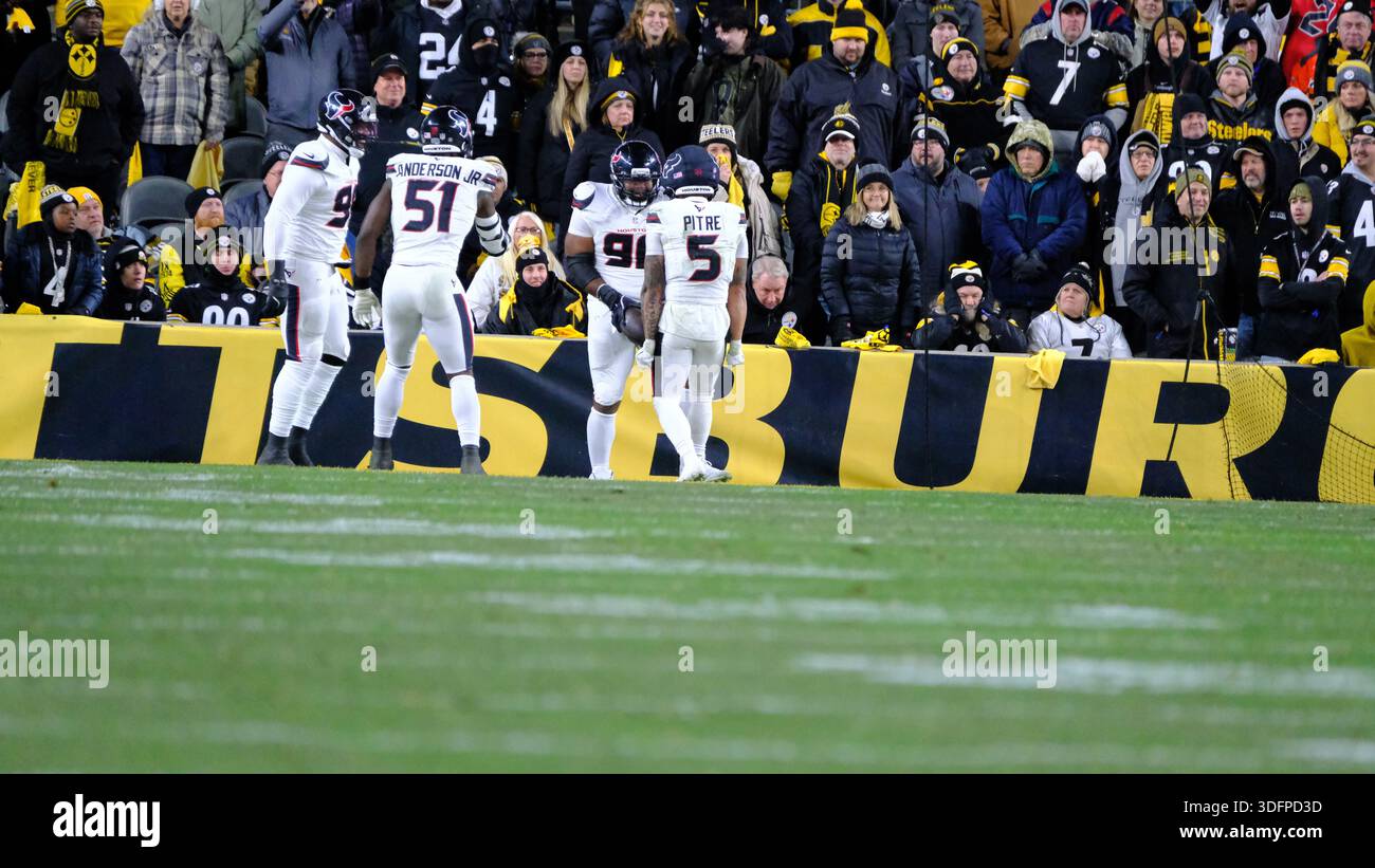 Jan 12, 2025: Sheldon Rankins #90 scores touchdown during the ...