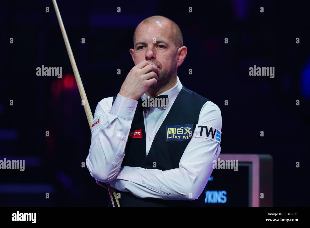 Barry Hawkins looks dejected during the round one match between John ...