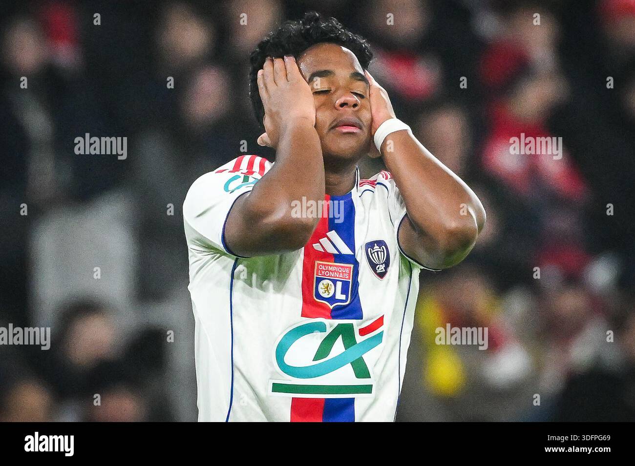 Endrick FELIPE MOREIRA DE SOUSA of Lyon looks dejected during the ...