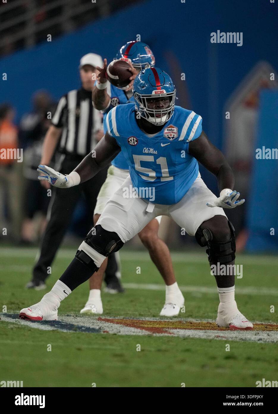 January 08, 2026 Ole Miss Rebels offensive lineman Delano Townsend (51 ...